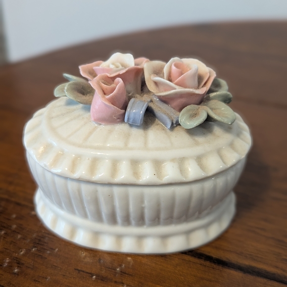 Source Unknown | Other | Vintage Capodimonte Style Trinket Box With Lid ...